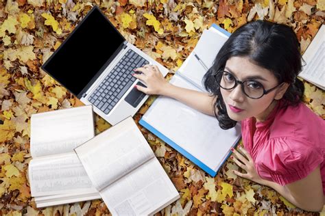 Por qué necesitas una tesis doctoral ayudatesis es