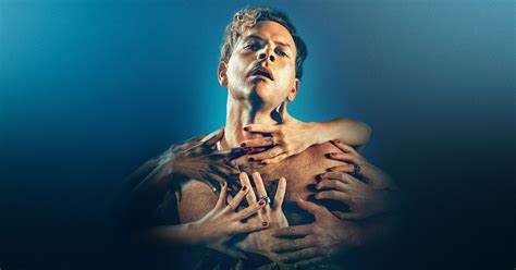 Víkendové Tipy Seriál Guye Ritchieho Fantasy S Hvězdou Stranger Things A Seriál O Legendární