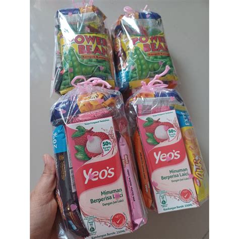 Hamper Mini Snack Hamper Hamper Sukaneka Hari Guru Hari Lahir Aneka Snek Nabati Wafer Akikah