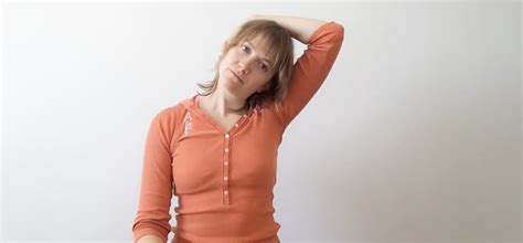 Estiramientos de la zona de somatización emocional