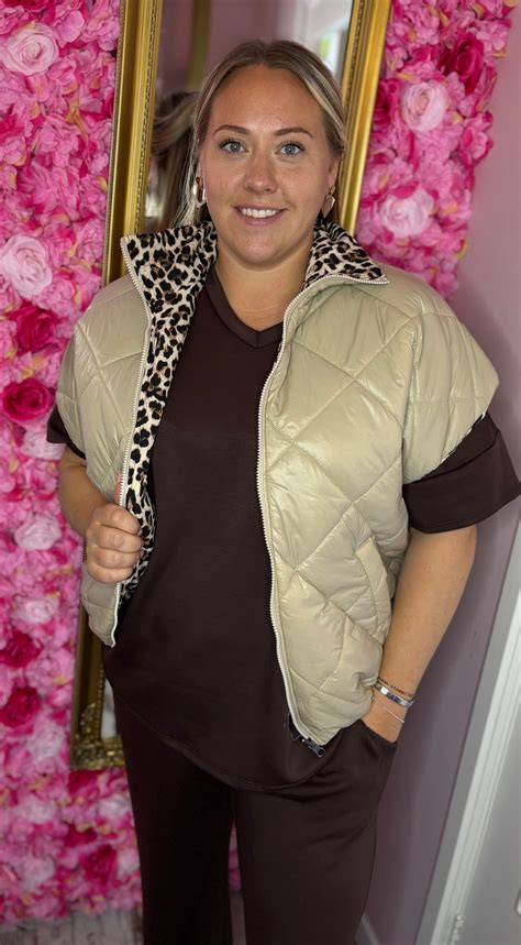 Bodywarmer Two Camel Plus Size Maat 42 T M 48 Dicht Priscillalook