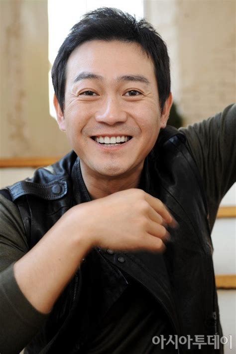 Park Yong Woo Picture 박용우 Hancinema