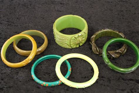 Lot 7 Green Bakelite Bracelets And Bakelite Style