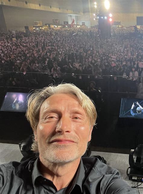 Mads Mikkelsen Panosundaki Pin