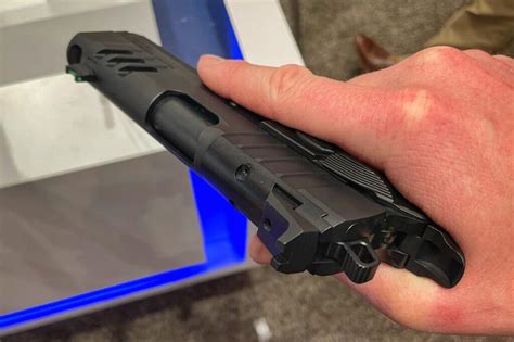 Mac 9 Ds Comp A New Entry Level 2011