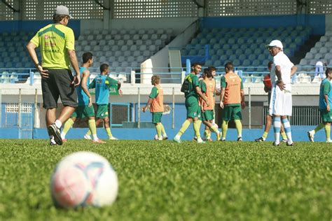 Internautas acreditam que Paysandu aproveitou bem a pausa da Série B