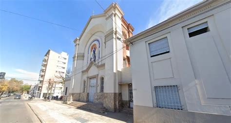 Una Mujer Abandonó A Su Hijo Recién Nacido En Una Iglesia De Rosario