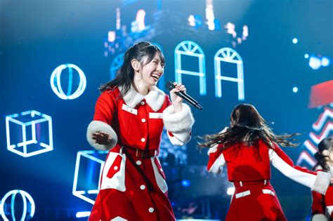 画像21 34 日向坂46“4期生加入後初”クリスマス公演開催 宮田愛萌の卒業挨拶＆サプライズにメンバー感極まる＜ひなくり2022／セット
