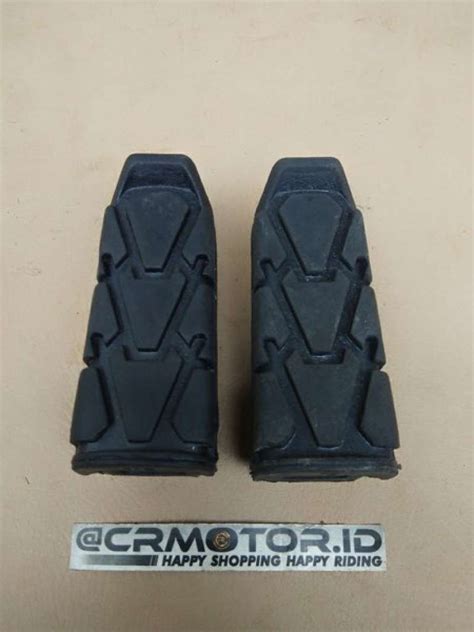 Jual Original Karet Pijakan Footstep Foot Step Depan Set Kanan Kiri