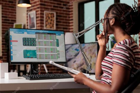 Premium Photo Woman Working With Internet Of Things Using Online