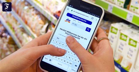 Digitalisierung Dm Stattet Mitarbeiter Mit Smartphones Aus
