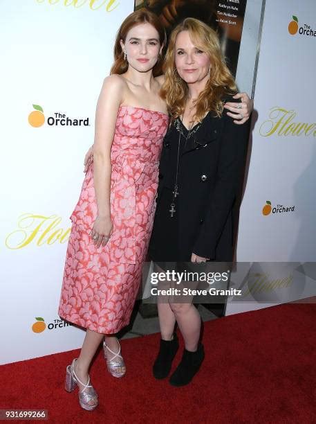 8 154 Lea Thompson Photos And High Res Pictures Getty Images