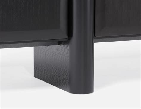 Solo 4 Door Sideboard Structube