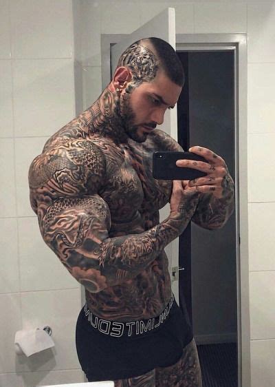 Male Model Estampado Tatuajes