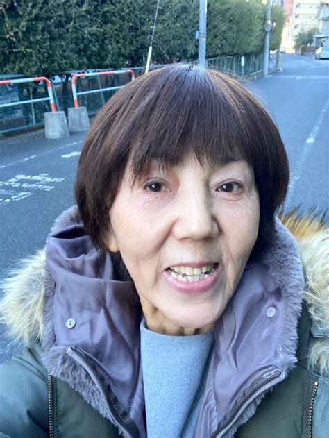 【ミドル・シニア芸能事務所ステージ】70代 女性シニアモデル ヘアピースの撮影！ 株式会社ステージ 40代〜80代、ミドル・シニア
