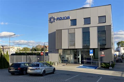 Radio Weekend Fm Ścigany Listem Gończym Zatrzymany W Powiecie