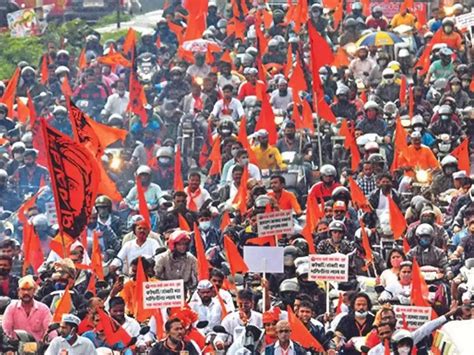 मराठा आरक्षणाबाबतची फेरविचार याचिका फेटाळली Scच्या निकालाने राज्य