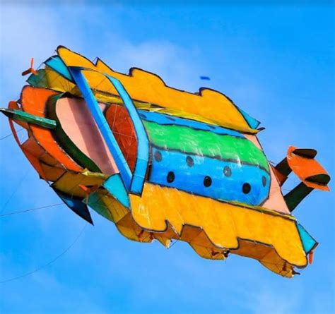 යාපනය ගුවන අලංකාර වූ සරුංගල් සැණකෙලිය Photos