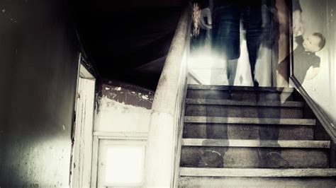 Watch Ghostly Encounters Streaming Online Yidio