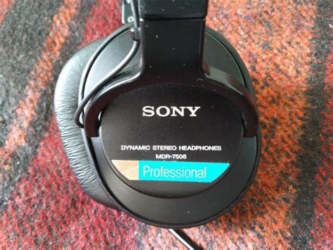 Мониторные наушники Sony MDR-7506 | отзывы