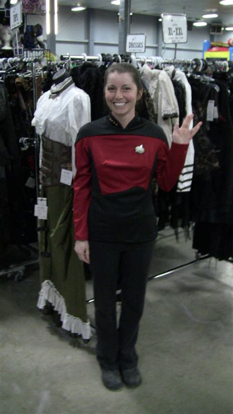 Starfleet Officer By Unownace On Deviantart