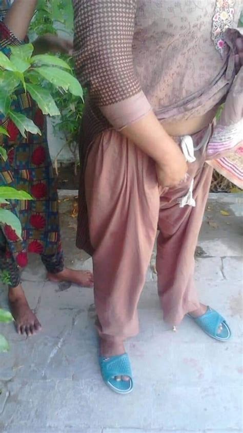 کڑا لن💃🏾سکسی انٹی👙 Facebook