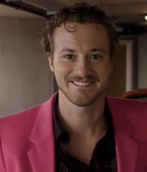 Stranger Things Characters Stranger Things Netflix Beautiful Joe