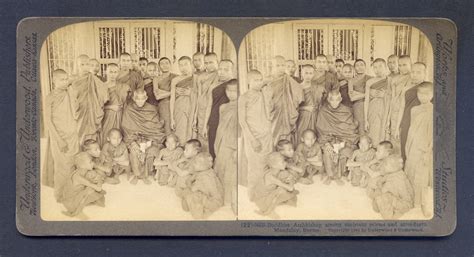 ซื้อขาย ภาพเก่า รูปเก่า ขายแล้ว ภาพถ่ายเก่าขนาดเล็กอยุธยา วิหารพระมงคลบพิตร และ พระพุทธ