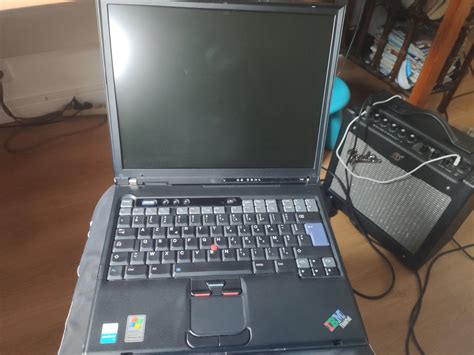 Got this brand new T40 for free ! It's not much but it's very cool ...