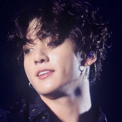 Pin By Zeynep On Rockstar Jungkook Jeon Jungkook Angel Face