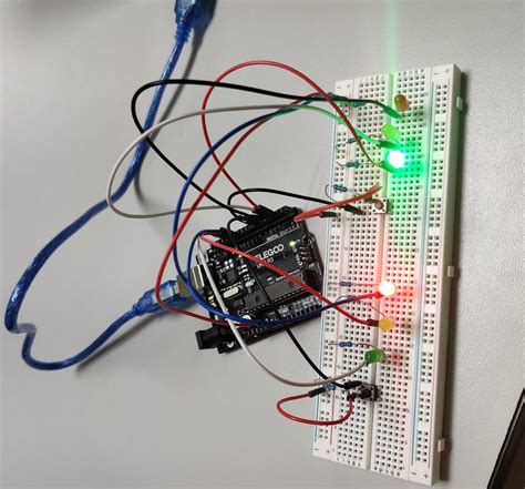 Solved Objective To Design Build And Program A Traffic Chegg