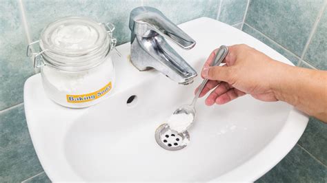 How To Unclog Kitchen Sink Without Plunger Things In The Kitchen