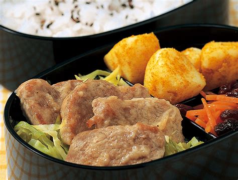 ぱくぱく献立くん 豚ヒレ肉のキャベツ蒸し