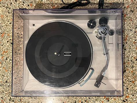 Technics Sl 235 Fully Automatic Belt Drive Turntable 1978 Reverb