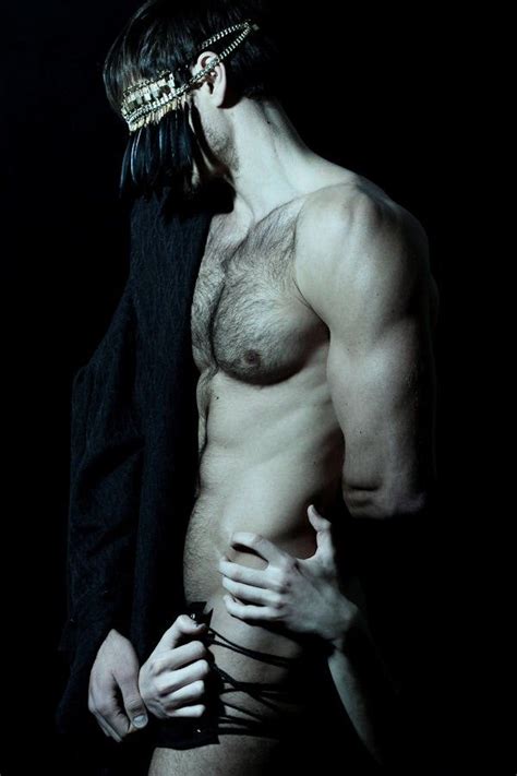 Naked Male Wicca Phnix