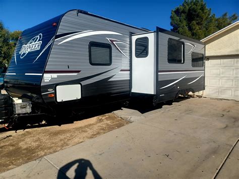 2019 Fleetwood Travel Trailer 29 Foot With A Big Super Slide For Sale