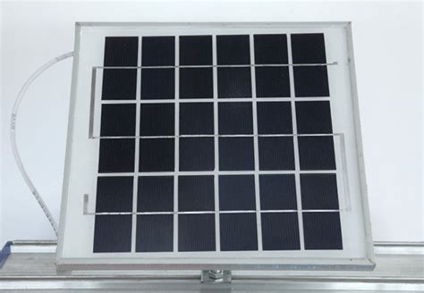 Outdoor Solar Flashing Light White Color Led Solar Traffic Warning