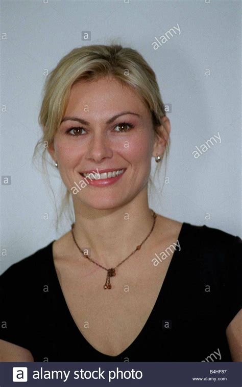 Pictures Of Rachel Fielding