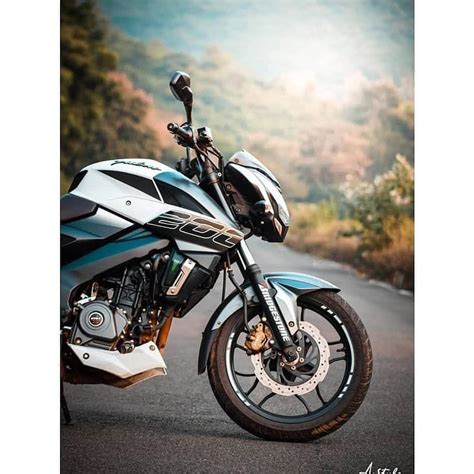 White Ns 200 Wallpapers Wallpaper Cave