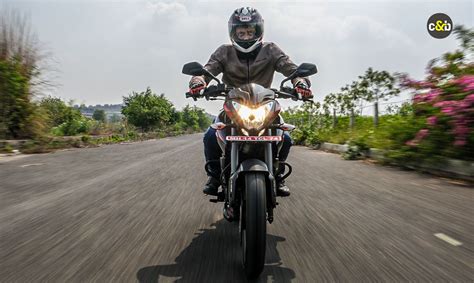 Bajaj Pulsar NS Review In Pictures