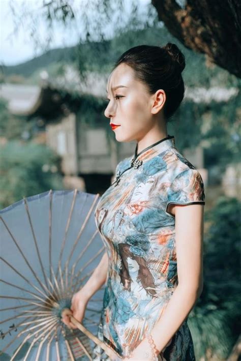 迷人什么叫 旗袍迷人什么叫 睡衣 伤感说说吧