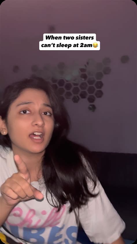 Prachi Motwani Just A Normal Couple Thing Where She Is A Food Lover😌😂