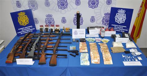 La Policía Nacional Detiene A 9 Personas Y Desarticula Un Grupo