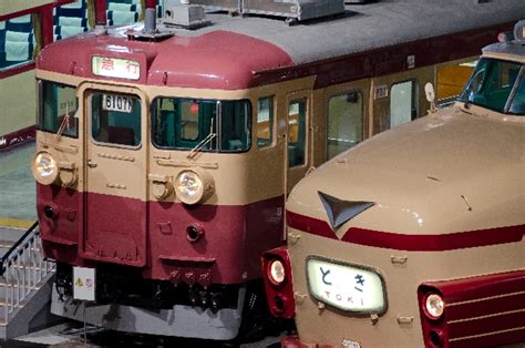 広島駅11・12・13・14番線（山陽新幹線）ホームの階段・エスカレーター・エレベーターに近い乗車位置 鉄道＠たびすと