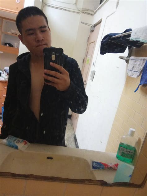 自介 我的第一次就這樣沒了~ 看板 Gay 批踢踢實業坊