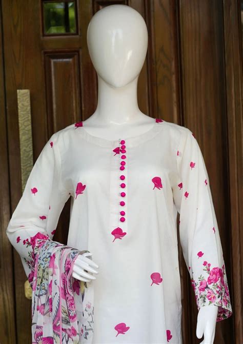 Lawn Collection Madiha Jahangir Noor Un Nisa Fgf90003 Saleem