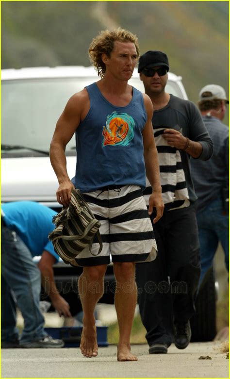 Photo Matthew McConaughey Surfer Dude 18 Photo 194401 Just Jared Entertainment News