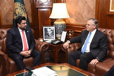 Us Ambassador Donald Bloom Calls On Sindh Governor Kamran Khan Tessori