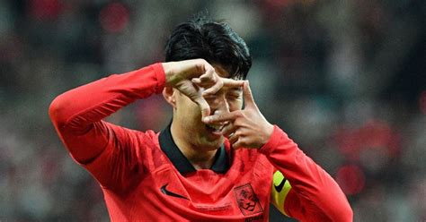 벌써 영국 도착한 손흥민 대표팀에서 행복한 시간 감사해