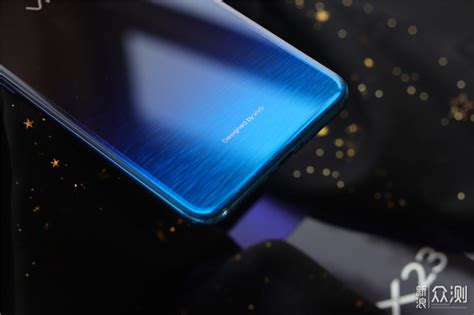 Vivo X23幻彩版图赏及与普通版区别详解原创新浪众测